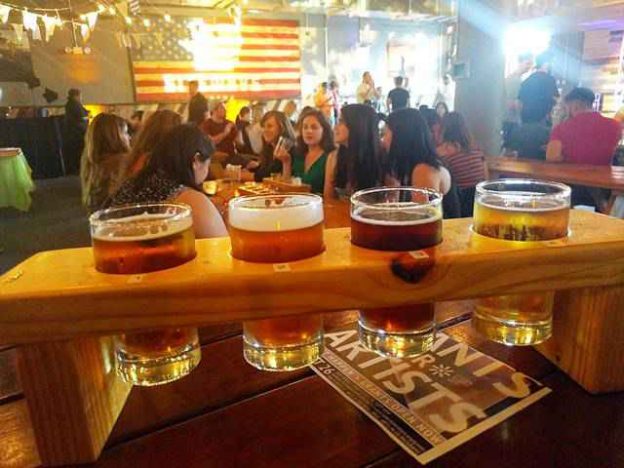 スタテンアイランドのアートな雰囲気の人気ブリュワリー フラッグシップブリューイング The Flagship Brewing Company ...