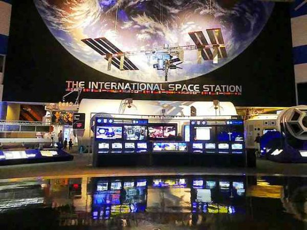 ヒューストン宇宙センター観光！NASAジョンソン宇宙センター見学など見どころいっぱいの Space Center Houston ...