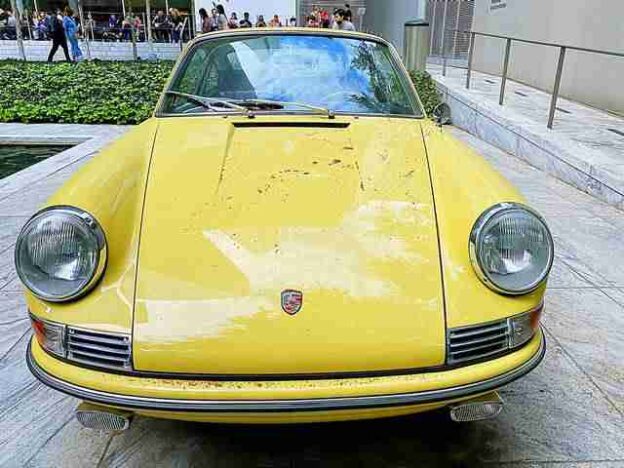 MoMA クラシックカーコレクション展 オートマニア Automania フォルクスワーゲンビートル ポルシェ911など名車が勢揃い ...