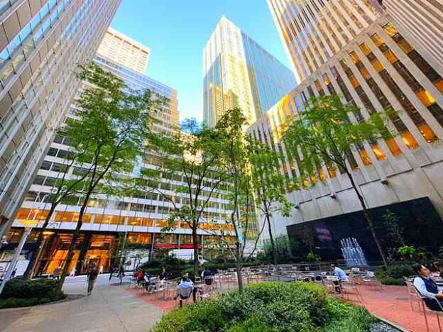 アーバンホーカー Urban Hawker ニューヨークで美味しいアジア・シンガポールグルメが楽しめるフードホール - Petite New York