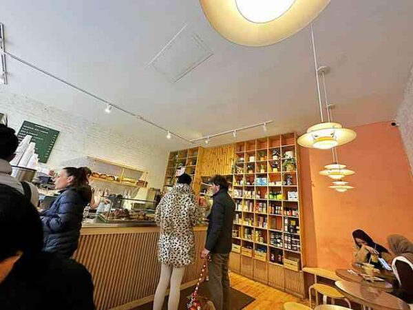 ニューヨークの北欧パン屋さん Smør Bakery ニューヨーカーが集う居心地のいいカフェ - Petite New York