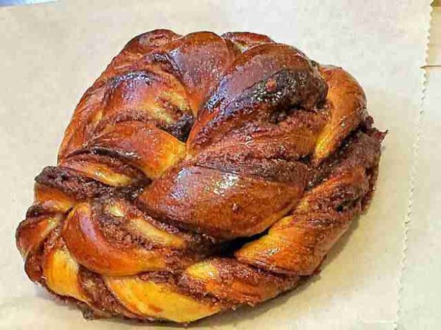 ニューヨークの北欧パン屋さん Smør Bakery ニューヨーカーが集う居心地のいいカフェ - Petite New York