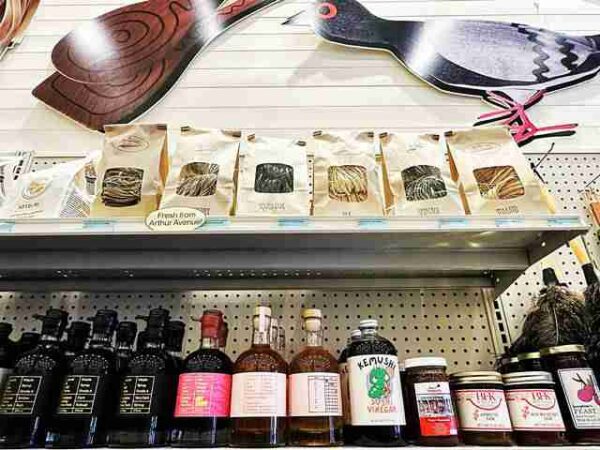 ニューヨークのユニークなローカルブランドが集まる楽しいセレクトショップ The Locavore Variety Store - Petite ...